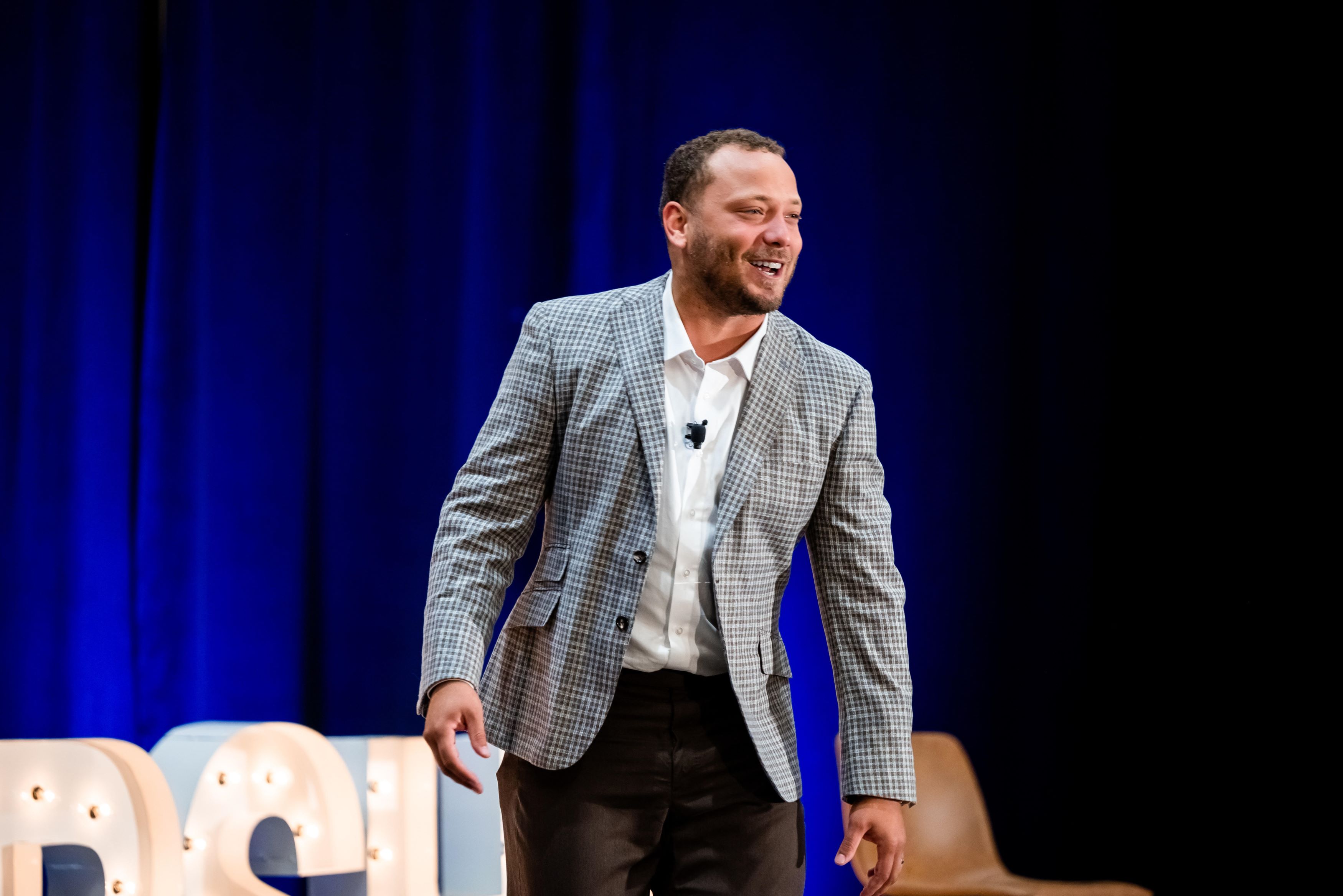 Alec Ingold Headshot